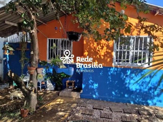 QE 30 Casa com 2 quartos 1 vaga de garagem Guará II