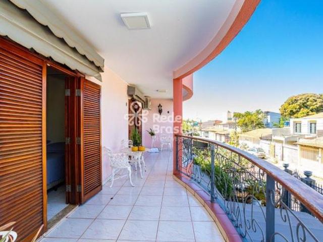 QE 30 Casa sobrado com 3 quartos 1 suíte 3 vagas Guará II
