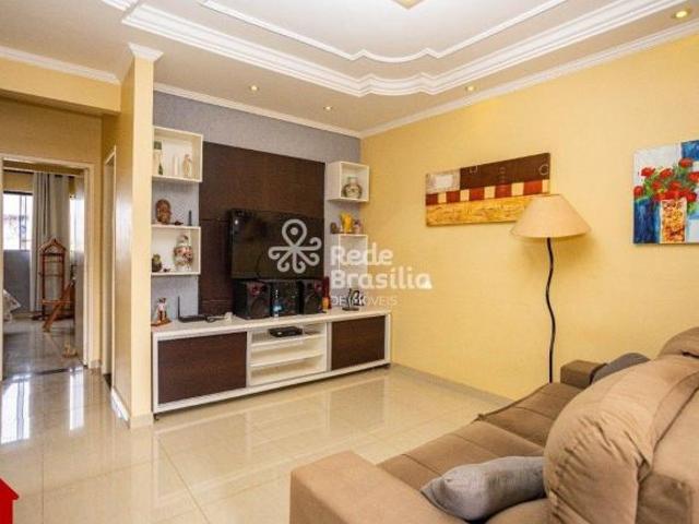 QE 3 | Apartamento Vazado de 2 Quartos com 2 Banheiros Social e 1 Vaga de Garagem Guará