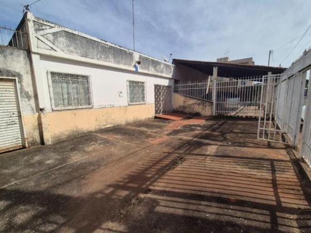 QI 6 Casa de Laje, Ideal para Retrofit, Imóvel necessita de reforma completa