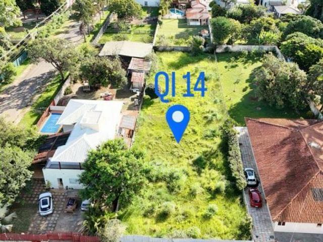 Qi 14. Terreno super especial com o dobro de área verde, ja com projeto