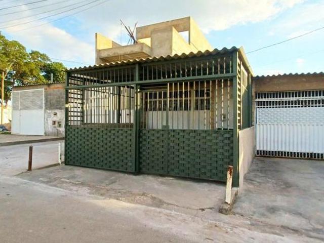 QN 411 Casa 3 quartos Próximo a Escola 411 e Parque Três Meninas Aceita FGTS