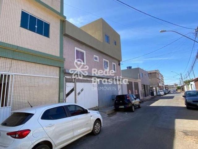 QN 204 | Imóvel Comercial com 3 pavimentos e 6 Apartamentos | Samambaia Norte