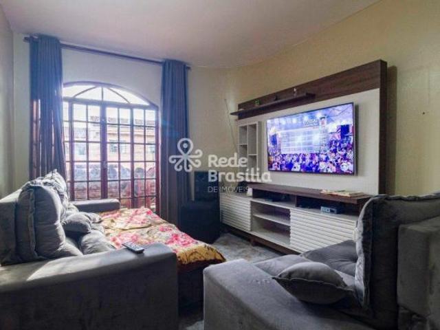 QNM 7 | Lote 3 Casas Frente e 2 Casas no Fundo com 4 Vagas de Garagem Ceilândia Sul