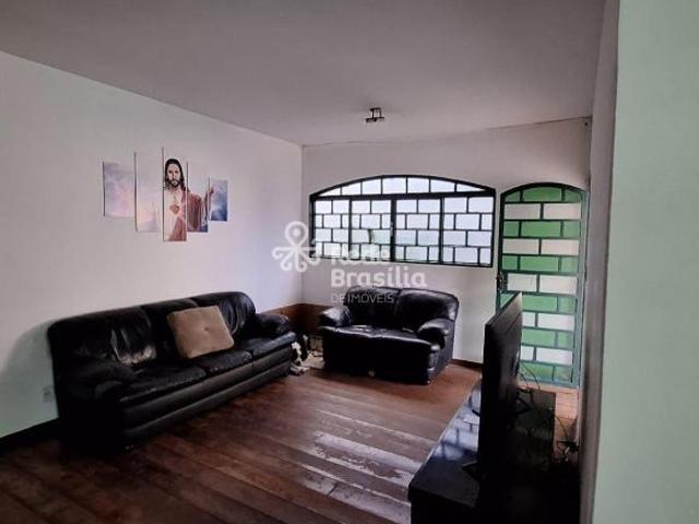 QNA 44 220M² POENTE 3 QUARTOS TAGUATINGA NORTE/DF