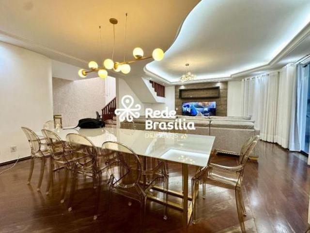 QNG 05 | Casa Sobrado 6 Quartos sendo 2 suítes Aceita financiamento com 3 Vagas de Garagem T