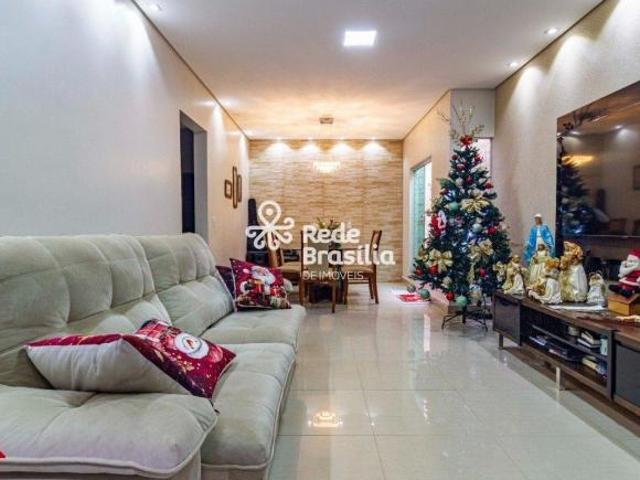 QNJ 46 | Casa Térrea 3 Quartos Armários Edícula Taguatinga