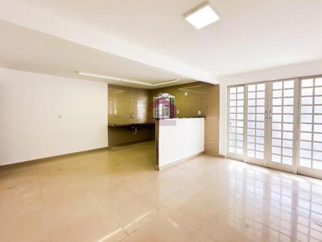 QNJ 56 LOTE 250M² 03 QUARTOS 02 SUÍTES TAGUATINGA