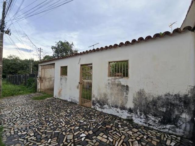 QNL 10 CASA ORIGINAL COM 2 QUARTOS PRÓXIMO AO PARQUE ECOLÓGICO