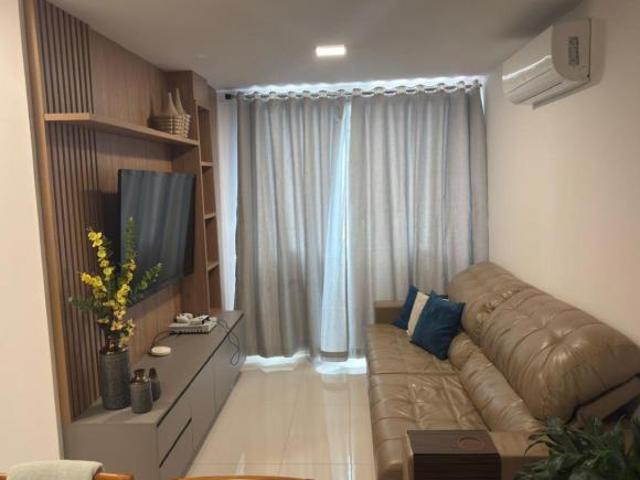 QS 5, MONTANA COM 72M2, 3 QUARTOS, ARMARIOS, ANDAR ALTO