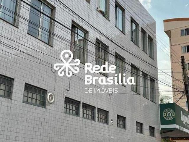 QS 2 Prédio comercial com loja e apartamentos Riacho Fundo