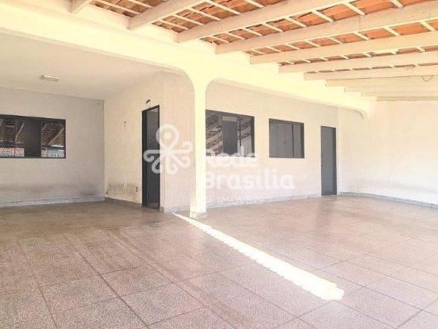 QSD 30 | Casa Nascente 4 Quartos 2 Suítes Próximo ao metrô | Taguatinga Sul
