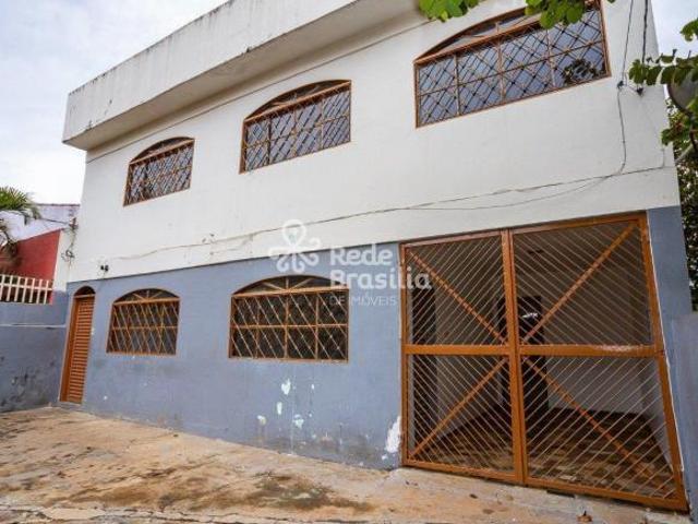 Qse 20 | Casa sobrado 7 Quartos Edicula 3 Quartos Aceita Financiamento Taguatinga Sul