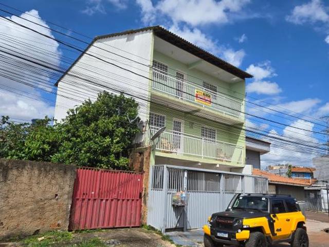 Qr210, Prédio inteiro resid,5apto 1quarto, lado metrô, 590mil,rende 6mil aluguel
