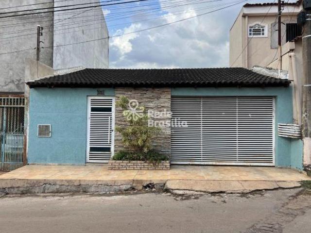 QR 402 Conjunto 27 2 Quartos Aceita Financiamento
