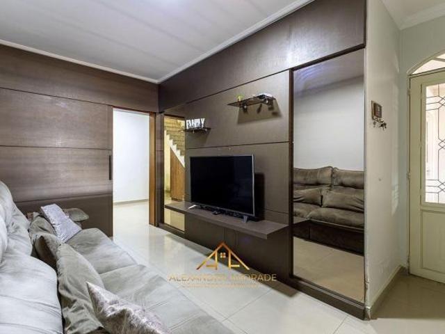 QR 404 CASA 04 QUARTOS 04 SUÍTES, MARAVILHOSA! PLANTÃO 98191 4550