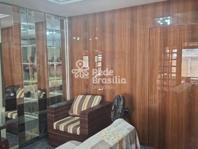 QR 508 04 QUARTOS SENDO SUÍTE ÁREA DE CHURRASQUEIRA NASCENTE SAMAMBAIA/DF