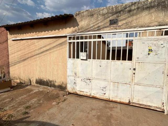 QR 601 Samambaia Norte casa 3 quartos