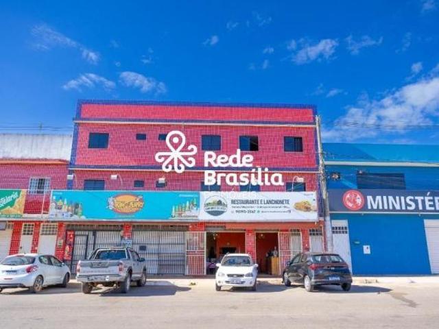 QR 829 | Prédio com 2 lojas comerciais e 6 kitnets Samambaia Norte
