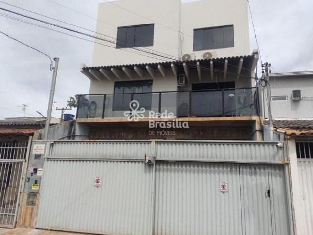 QR 07 Sobrado com 5 apartamentos mobiliados ideal para quem deseja investir em renda recorrente
