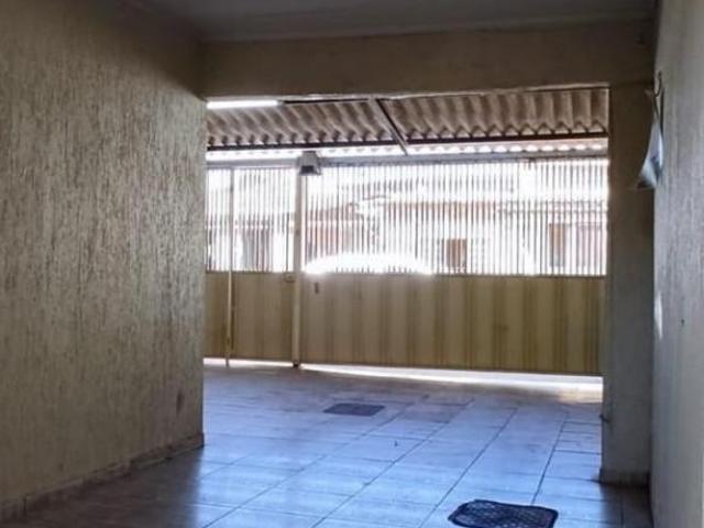 QR 114 SAMAMBAIA SUL. AO LADO DA ESTAÇÃO DO METRO