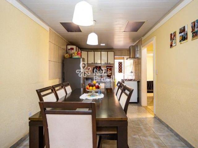 QR 310 | Casa com 3 quartos sendo 1 Suíte com 2 Vagas de Garagem Samambaia