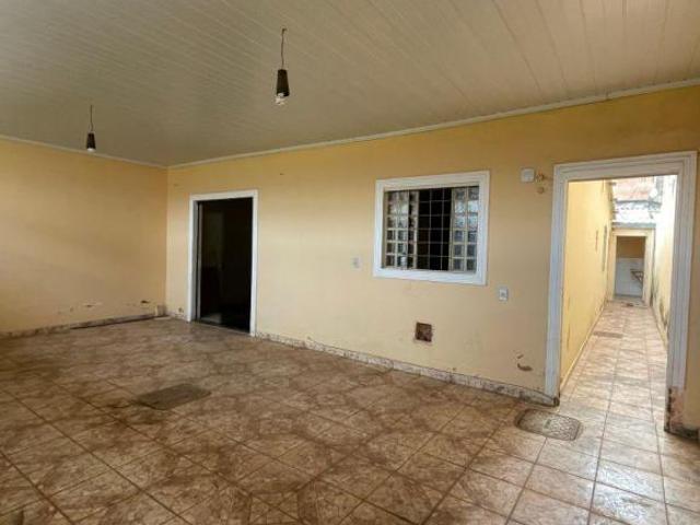 QR 310, Samambaia Sul, 3 qts sendo 1 suíte