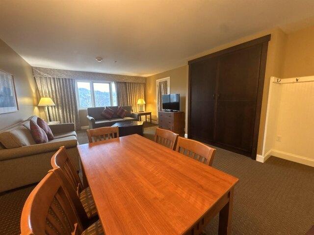 Qtr,dover, Condo For Sale