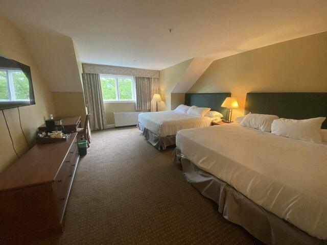 / Qtr,dover, Condo For Sale
