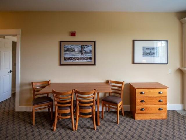 Qtr I V Jackson Gore Inn, Ludlow, Condo For Sale