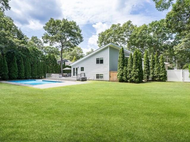 Quogue Riverhead Rd, East Quogue, Home For Sale