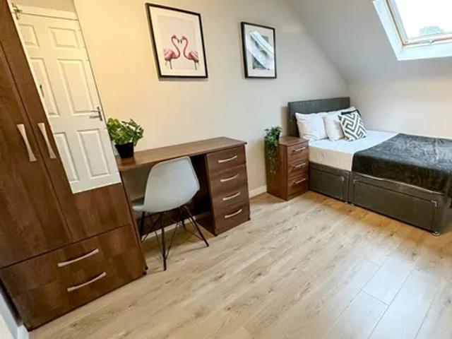 Quorn Street, Liverpool, L7 2QR, United Kingdom | 6 bed townhouse for rent #134170226 | Rentberry