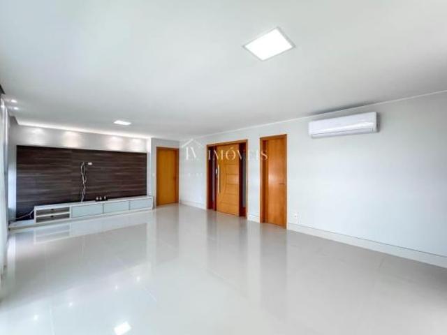 Quattro Mirante | 203m² | 4 Suítes | Andar Alto | 4 Vagas