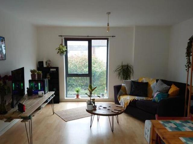 Quay,ordsall Lane, 2 Bedroom Apartment