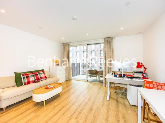 Quay Walk, Wembley HA0 1 bed apartment to rent £1,900 pcm £438 pw