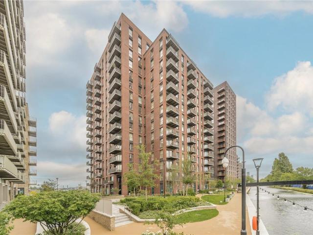 Quay Walk, Wembley, HA0 2 bed apartment to rent £2,300 pcm £531 pw