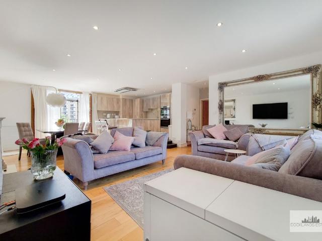Quayside, 2 4 Westferry Road, Canary Wharf E14, Room to rent, £2,500 pcm | PrimeLocation