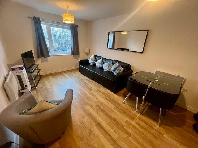 Quayside, Bute Crescent, Cardiff CF10, 1 bed flat to rent, £1,250 pcm | PrimeLocation