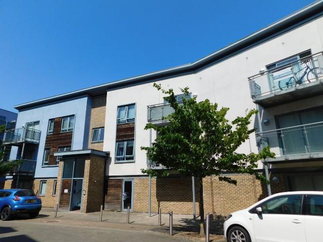 Quayside Drive, Colchester CO2, 1 bed flat to rent, £955 pcm | PrimeLocation