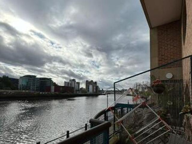 Quayside, Newcastle Upon Tyne, 2 Bedroom Apartment