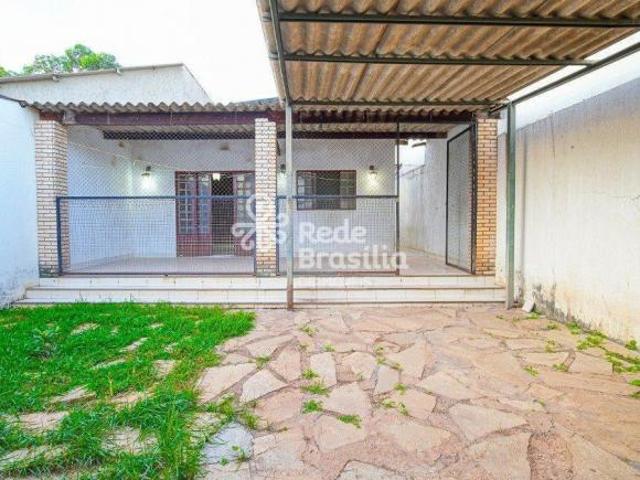 Quadra 10, Casa com 2 quartos sendo 1 suíte à venda, varjão, Brasília, DF