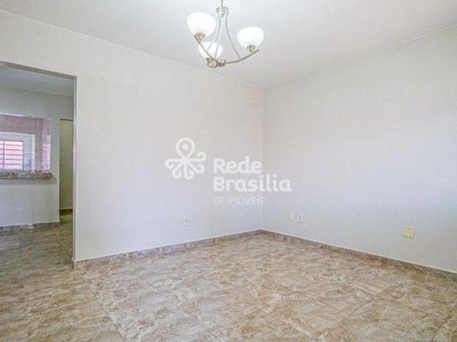 Quadra 11, Casa com 3 quartos com casa de fundos à venda, Setor Oeste do Gama