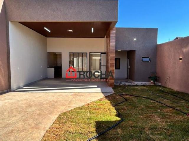 Quadra 13 Casa moderna, aceito financiamento