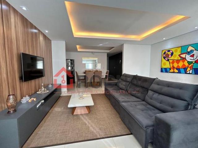 Quadra 14 Linda casa, reformada, aceito financiamento e FGTS