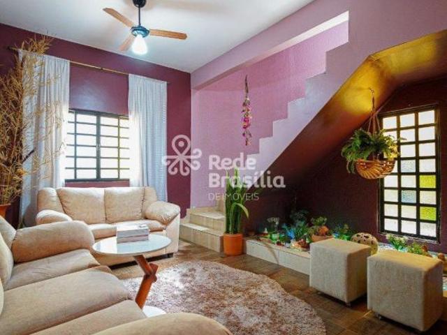 Quadra 1, Casa de 2 pavimentos à venda, Sobradinho