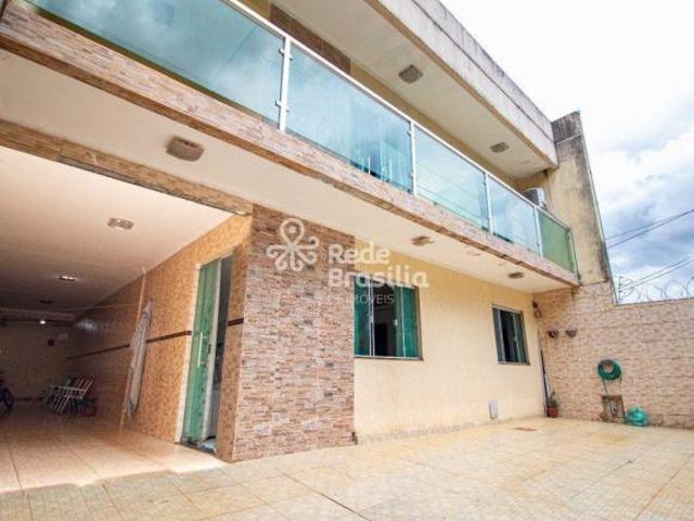 Quadra 1 de Sobradinho DF VENDE SE CASA DE PAVIMENTO | ACEITA FINANCIAMENTO E FGTS