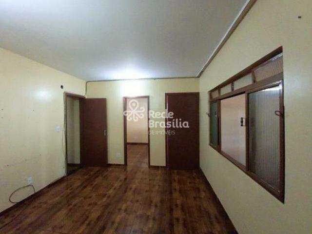 Quadra 2 | casa térrea com 7 quartos sendo 2 suítes 2 vagas aceita financiamento Gama