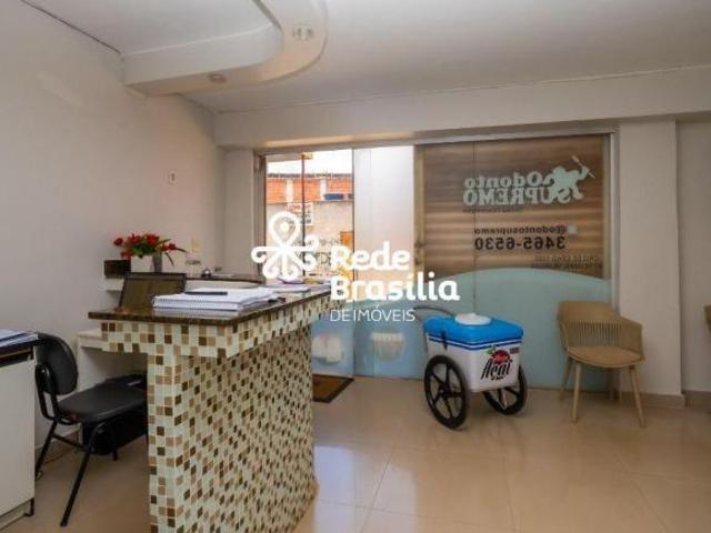 Quadra 2 Loja comercial à venda com recepção Cidade Estrutural
