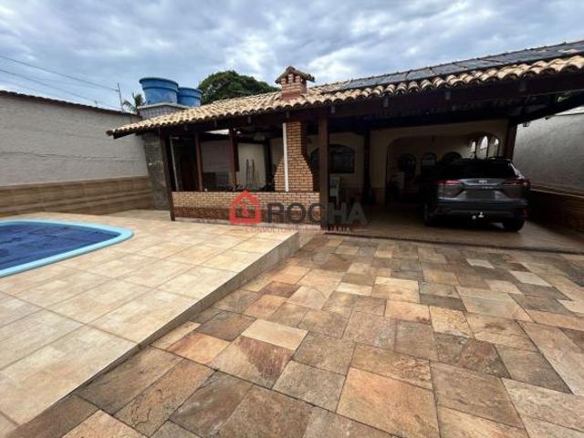 Quadra 4 Sobradinho Ótima casa em lote de 525 m²