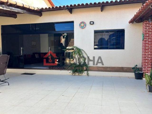 Quadra 6 Casa térrea, 4 quartos, aceito financiamento e casa menor valor